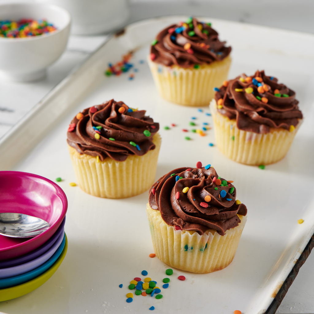 Classic Yellow Cupcake – The Cupcake Collection